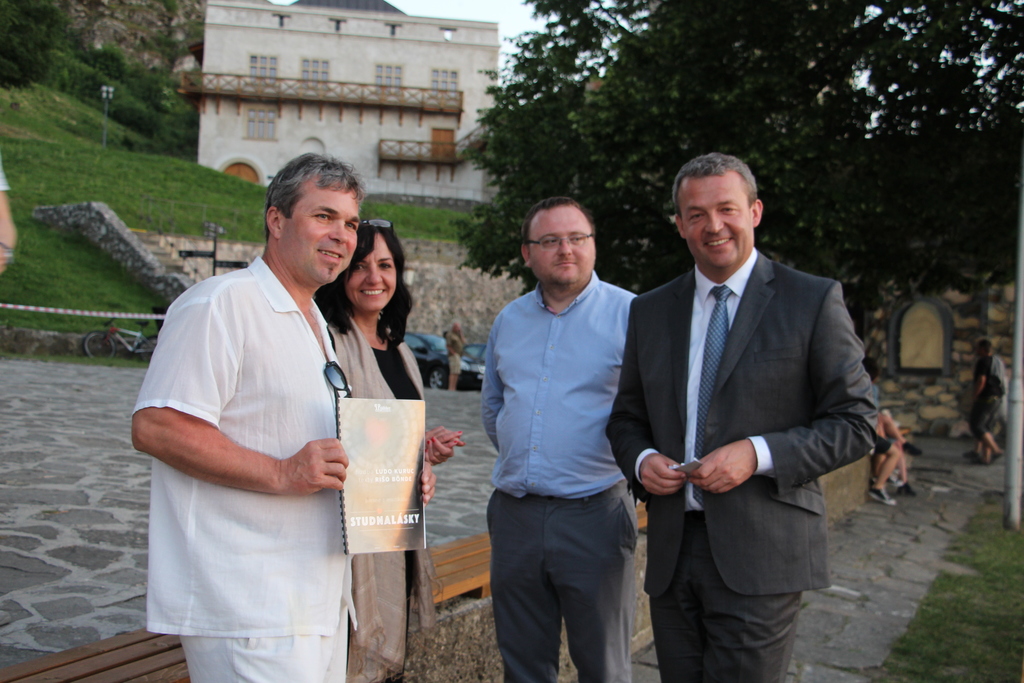 Trenčiansky hrad hostil premiéru muzikálu Studňa lásky, 2017, Tlačové ...