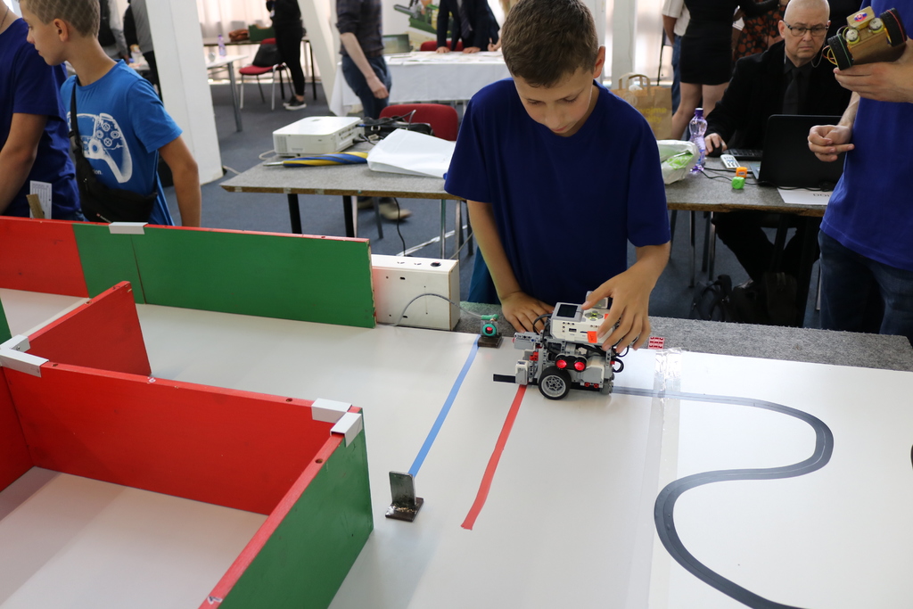 Trenčiansky robotický deň popularizuje vedu a techniku už 18 rokov ...